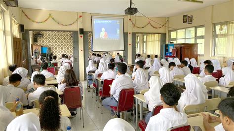 Aturan Baru Jalur Zonasi Ppdb Sma Smk 2024 Di Jatim Timex Kupang