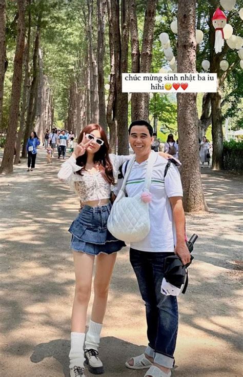 Con gái út Quyền Linh chúc mừng sinh nhật tuổi 54 của ba