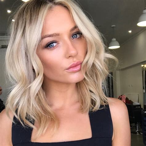 Светлые волосы до плеч — Balabolkina Ru