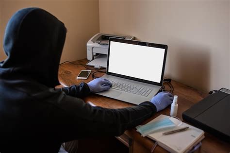 87000 Computer Hijacking Pictures