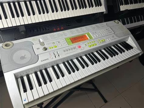 Casio Lk 202tv Piano Touch Response Keyboard Organ 61 Keys Hobbies And Toys Music And Media