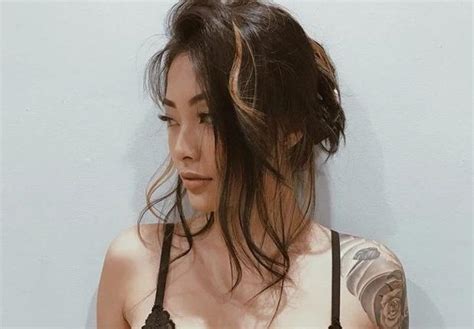 Top Cassie Trinh V M I Nh T N M