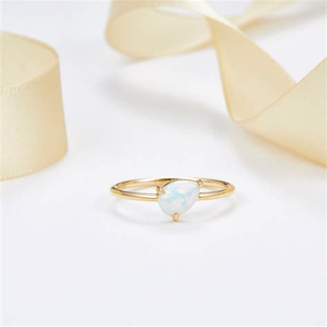 【purplemay Jewellery】18k金澳寶蛋白石戒指 R095 Purplemay Jewellery｜戒指人氣榜 Pinkoi