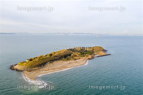 東京湾の富津第1海堡 千葉県富津市の写真素材 122420318 イメージマート