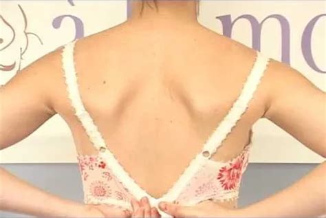 How To Put On A Bra Comfortably And Properly Fashion