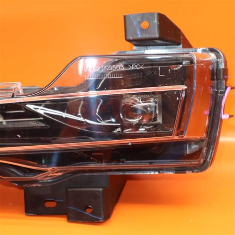 Tesla Model 3 Fog Light Left 2017 2018 2019 2020 2021 2022 3 Pin
