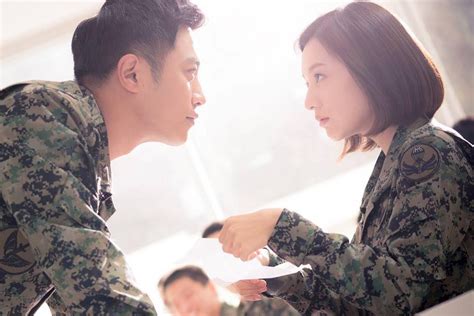 Descendants Of The Sun Couple Kim Ji Won Jin Goo To Return Together