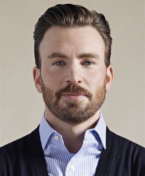 Pin By Somebody Else On Chris Evans Chris Evans Chris Evans Captain