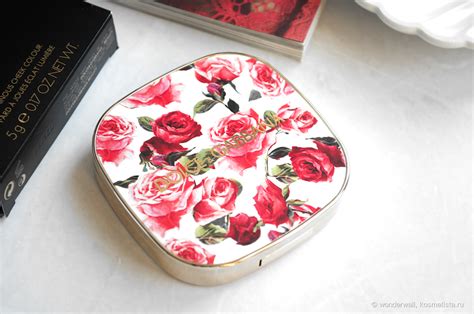 Румяна с эффектом сияния Dolce&Gabbana Blush Of Roses Luminous Cheek ...