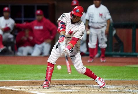 Robinson Canó Es Elegido Como Mvp De La Temporada 2024 De La Liga
