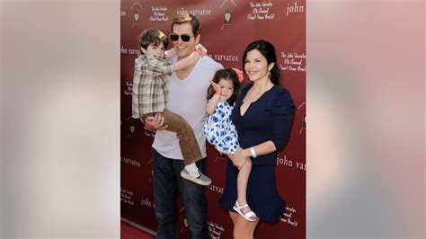 Jeff Bezos Wife Lauren Sánchez Bezos Gets Tearful As Son Starts