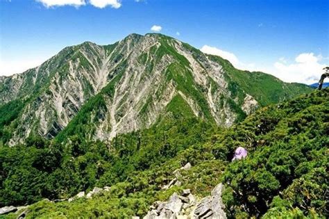 台灣山岳小檔案中央山脈最高的五座百岳 健行筆記
