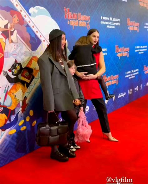 ДОМ 2 ЭФИРЫ🆕 НОВОСТИ🌶 Тепловодская недолго была блондинкой Лена снова сменила имидж Она