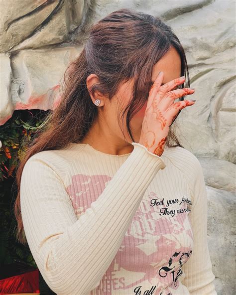 Deeksha Jain 💕💕 Instagram