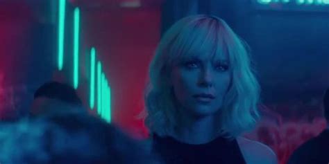 Sensual Lickers Lesbian Sex Scene