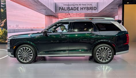 First Look Review 2026 Hyundai Palisade Hybrid Is A Complete Overhaul