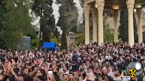 لحظه باحال تحویل سال در حافظیه شیراز نوروز ۱۴۰۳ فیلو