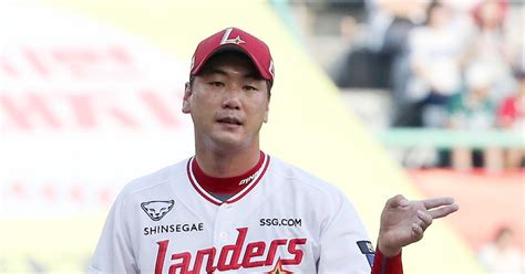 홈런 3방→김광현 7승 지켜낸 철벽불펜 롯데 타선 4이닝 무안타 꽁꽁사령탑도 기뻐했다 인천승장