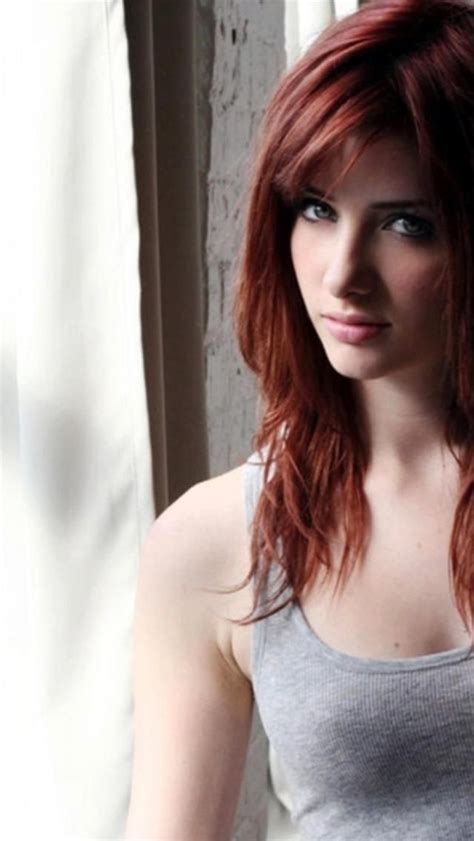 Pin By Jeanie Blackburn Simmons On Redheads Susan Coffey Beautiful Redhead Portrait Girl
