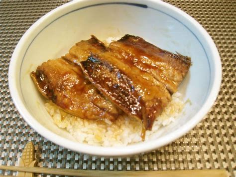 さんまの蒲焼き丼 栄養満点美味しさも満点v Rice Bowls Fish Recipes French Toast