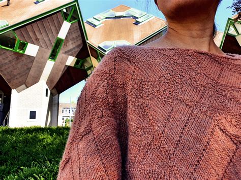 Algorithmic Knitting Design Integrating Fashion Design And Knitting With Algorithms