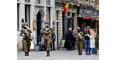 Полицията в Брюксел е задържала двама заподозрени за атентатите в града