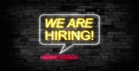 벡터 현실적인 고립 된 네온 사인 우리는 벽 배경에 장식과 덮개를 위해 로고를 고용하고 있습니다 Join Us 아이디어와 이력서의 개념 0명에 대한 스톡 사진 및 기타