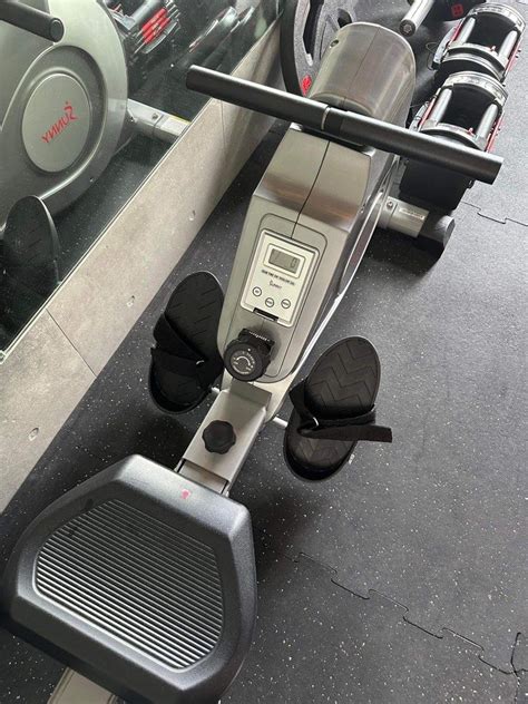 Sunny Rowing Machine Sports Equipment Exercise And Fitness Cardio And Fitness Machines On Carousell