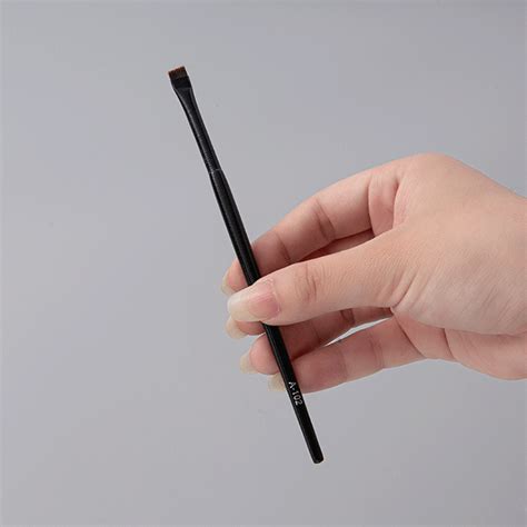 王霏霏同款刀锋眼线刷眉刷精细超薄斜头勾勒眼线单支美妆化妆刷 阿里巴巴