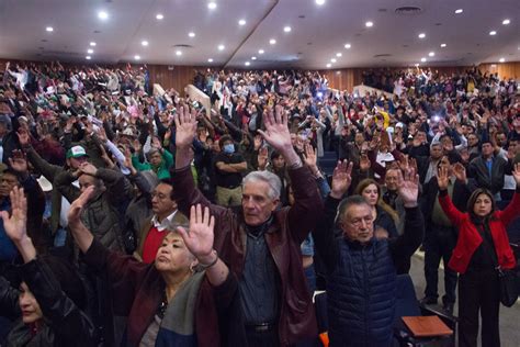 Hasta Cuatro Aspirantes Por Estado Y Con Método De Encuestas Morena