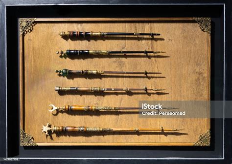 검은 마법 지팡이 판타지 미스터리 마법에 대한 추상적 인 개념 0명에 대한 스톡 사진 및 기타 이미지 0명 Performing Arts Event 개념 Istock