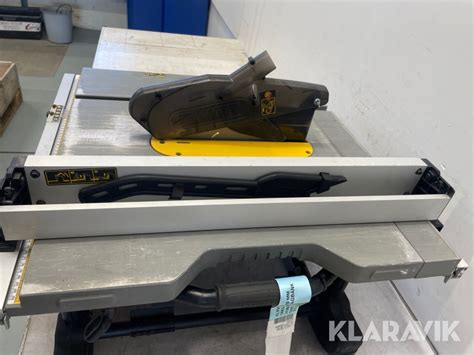 Klyvsåg Dewalt DWE7491-QS, Svalöv, Klaravik auktioner
