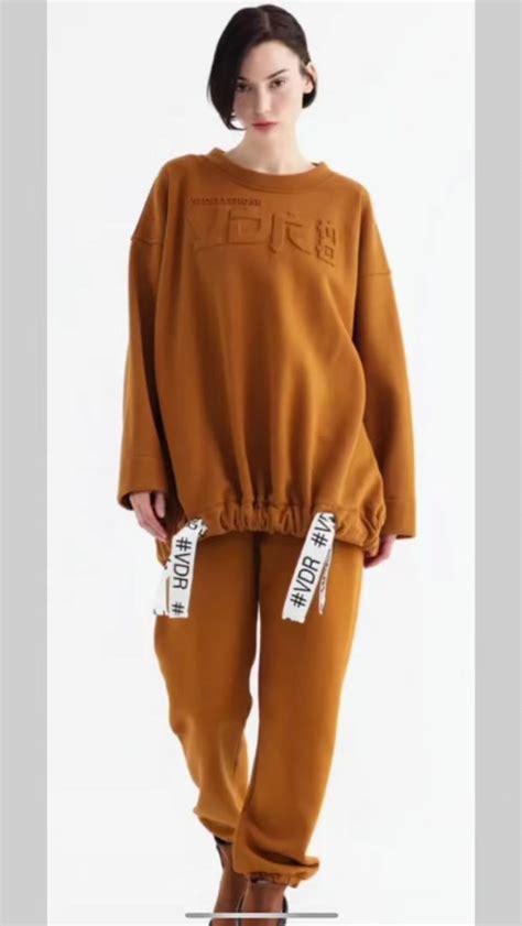 ტანსაცმლის გალერეა T S