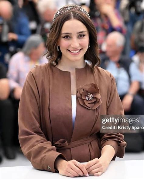 عوامل فیلم «زن و بچه در فوتوکال جشنواره کن ؛ پریناز ایزدیار، پیمان معادی، سها نیاستی و عکس