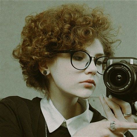 бараш хуманизация Рыжие кудрявые волосы Короткие кучерявые волосы Стрижки для кудрявых волос