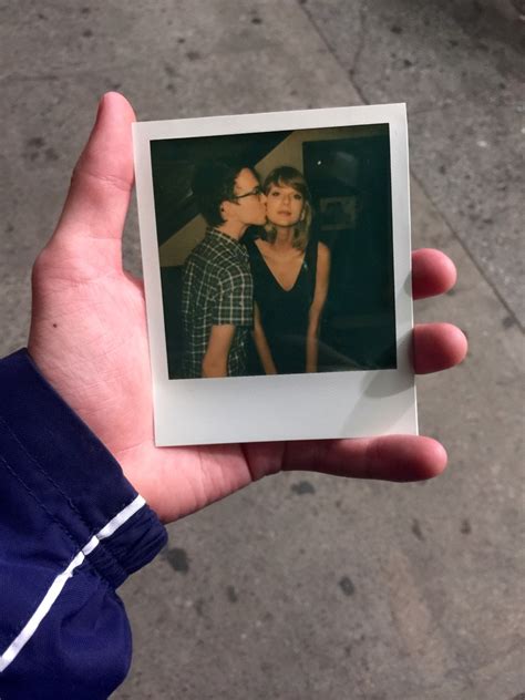 R Taylorswift In A Picture R TaylorSwift