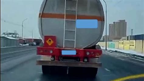 Том оврын ачааны автомашины жолоочийг 160 мянган төгрөгөөр торгожээ