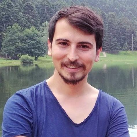 süleyman can medium