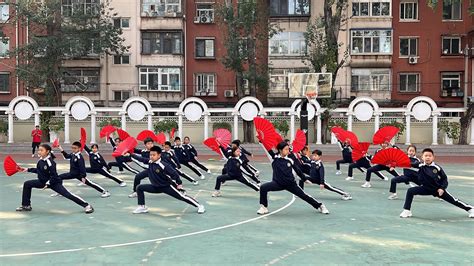 Школа в Китае Youtube