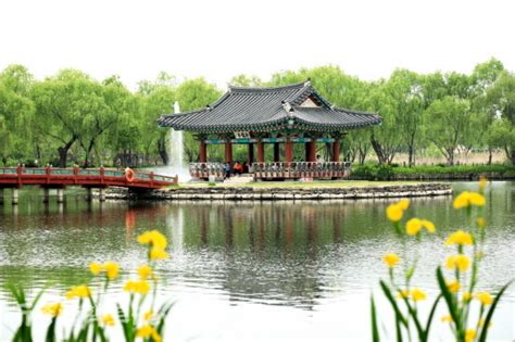 충남 부여군 부여 백제유적지 ‘2023~2024 한국관광 100선 선정