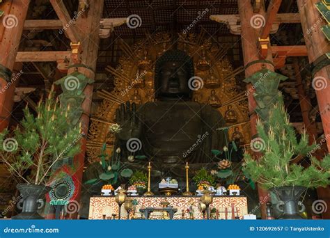 Great Buddha Or Daibutsu Bronze Statue Of Buddha Vairocana Stock Image