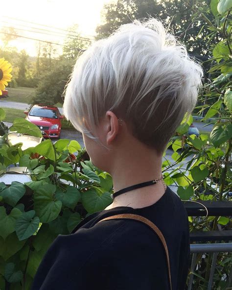 Top 10 Most Flattering Pixie Haircuts For Women Pop Haircuts