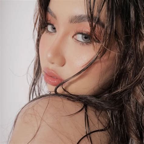 𝒌𝒊𝒓𝒔𝒕𝒆𝒊𝒏 Krstnandrea • Instagram Photos And Videos