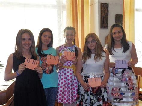 Ученици от Клуб „Пиано” от СУ „Отец Паисий” Монтана гостуваха в библиотеката