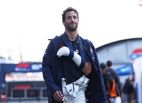 Даниэль Риккардо приедет в Сингапур Формула 1