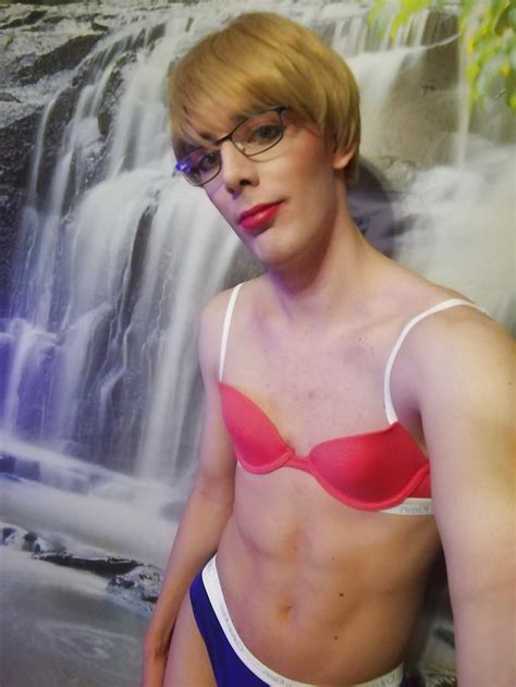 Short Hair Sissy Pics XHamster