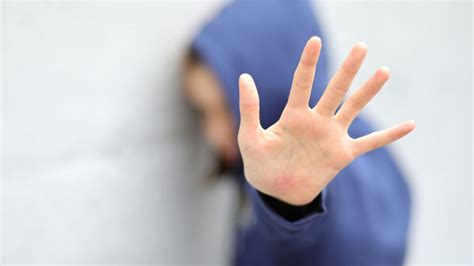 Проучване Голям част от децата са били жертви или свидетели на насилие Lupa Bg