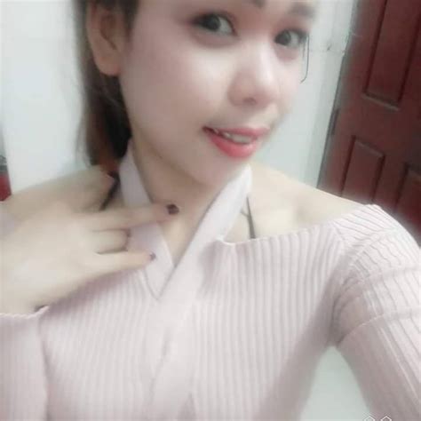 នារីម្នាក់នេះគាត់មានប្ដីហើយទៅដេកមិនដឹងជាមួយប្រុសធ្វើមិនដឹង