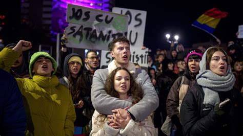 Стотици студенти излязоха на протест в Румъния Nova