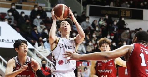 이재도·이관희 43점 합작 8위 Lg 3위 인삼공사 잡고 3연승